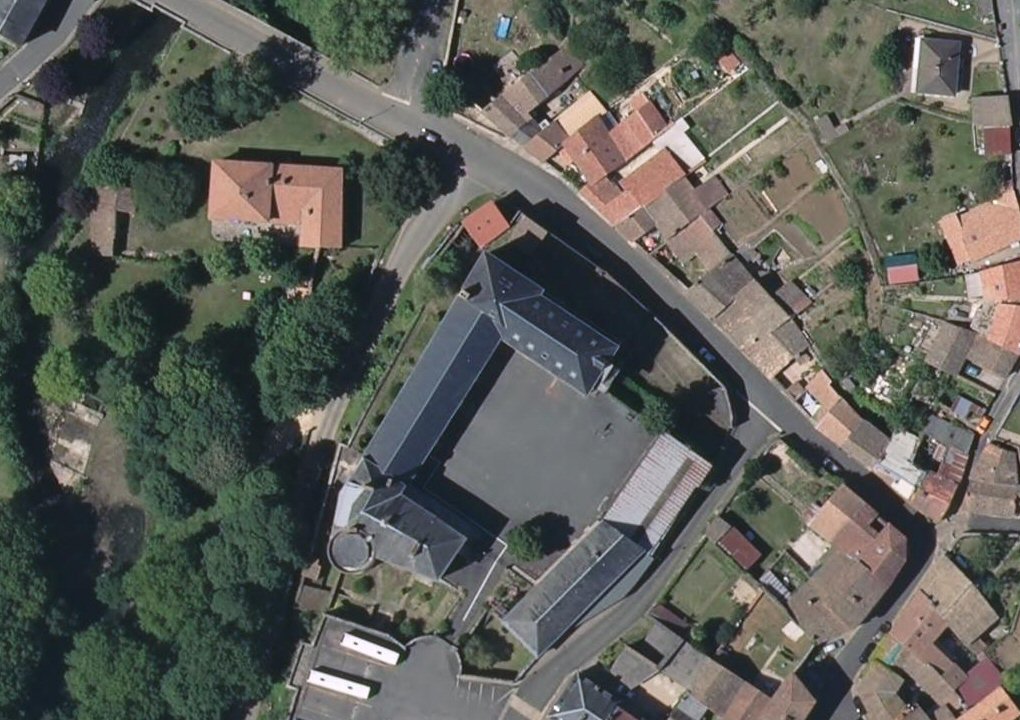 chateau de Couhé: collège Saint-Martin