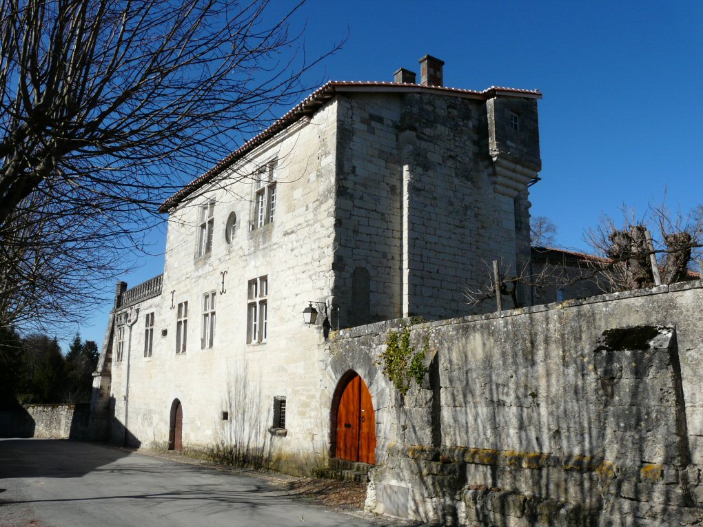 chateau de Lisle, construction du XVIe siècle