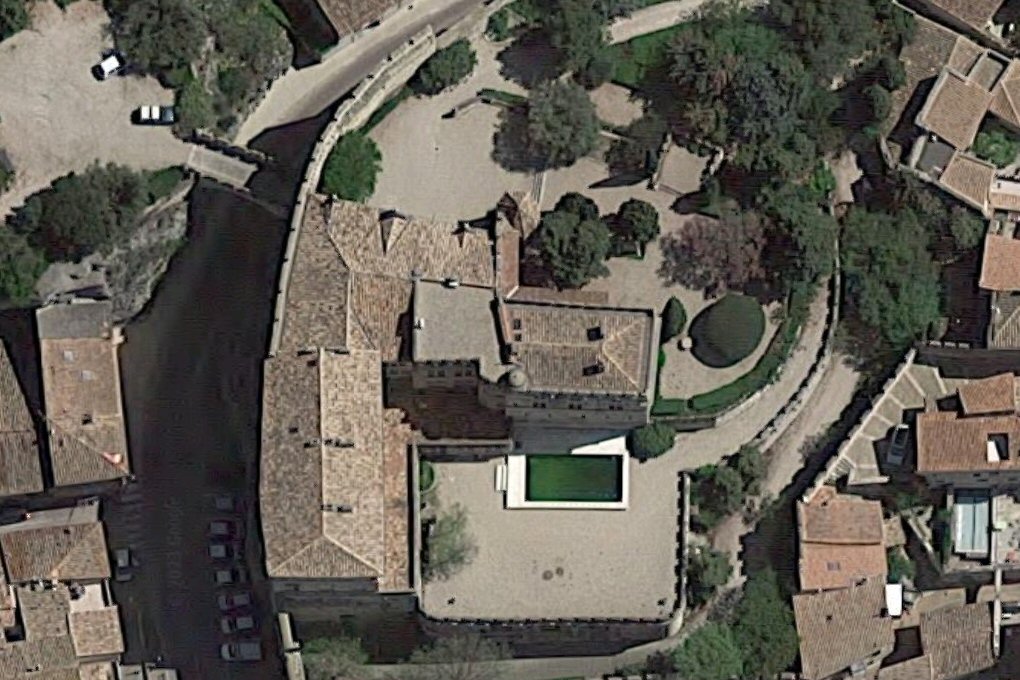 chateau d'Aramon, visite des extérieurs uniquement