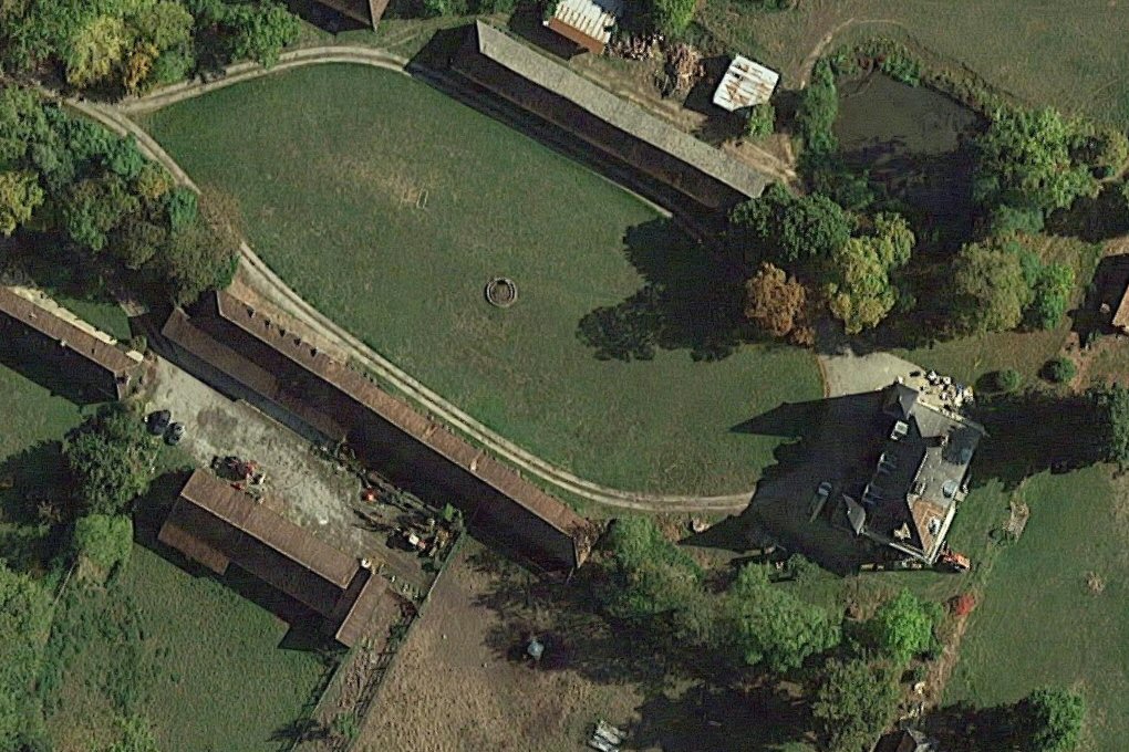 château de Falandre à Mahéru, visites des extérieurs