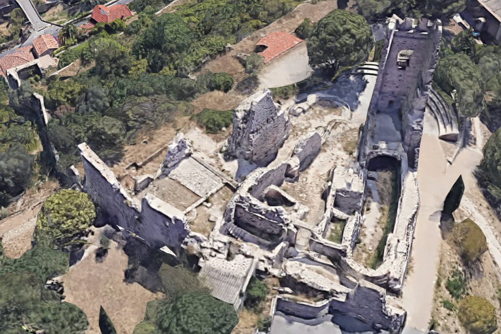 château d'Ollioules : propriété de la commune (ruines)
