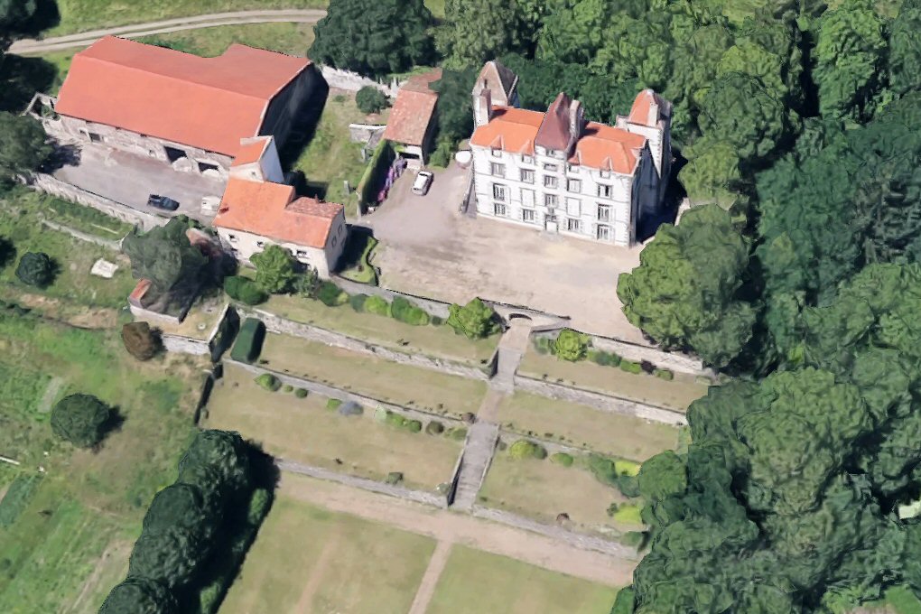 chateau de Saint Genès l'Enfant à Malauzat, inscrit MH en 200