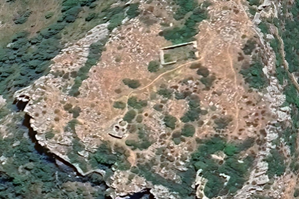 chateau de Thorenc à Andon, vestiges inscrits IMH en 1991