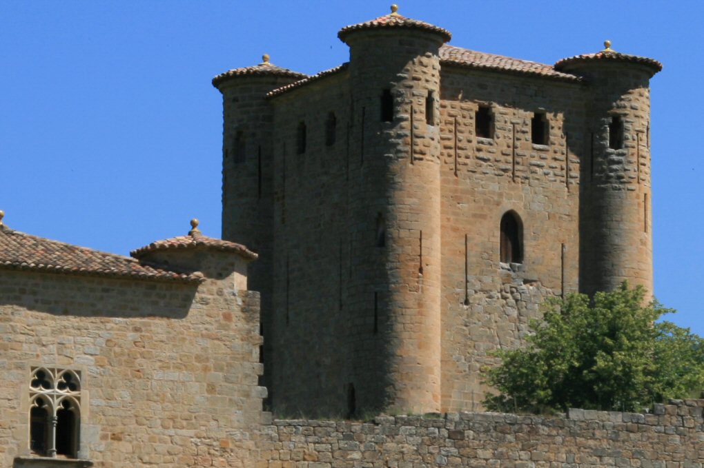 chateau d'Arques : ouvert au public visites voir le site