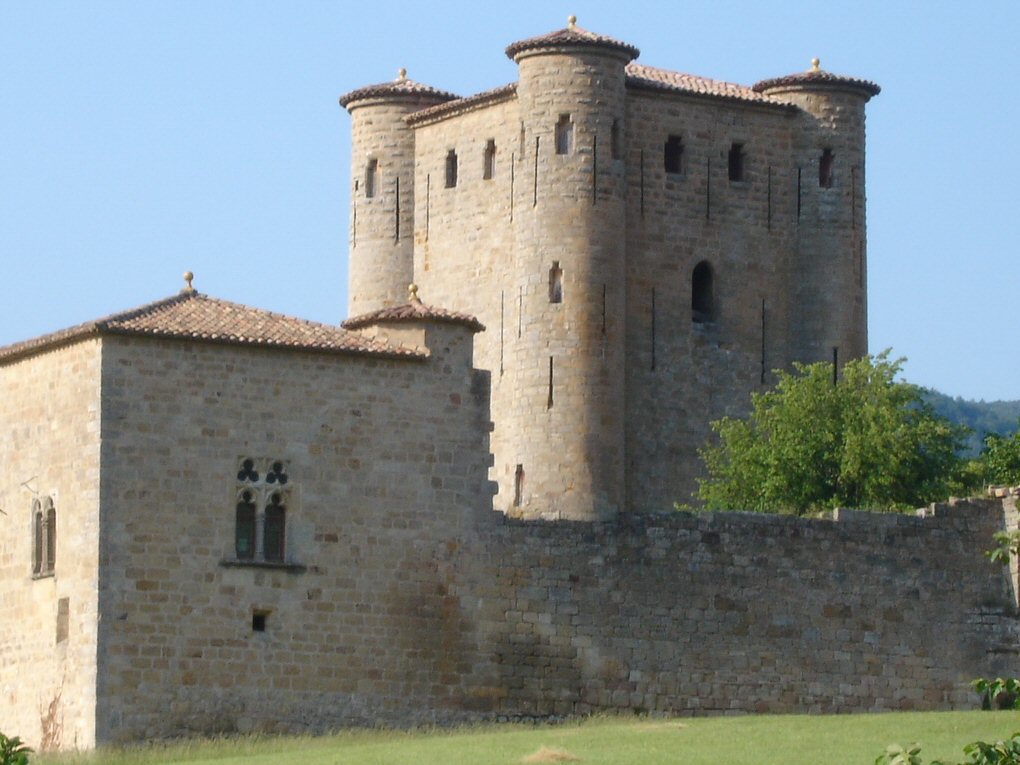chateau d'Arques : ouvert au public visites voir le site