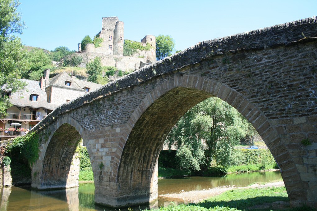 chateau de Belcastel : ouvert au public d'avril à novembre