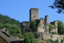 chateau de Belcastel : ouvert au public d'avril à novembre