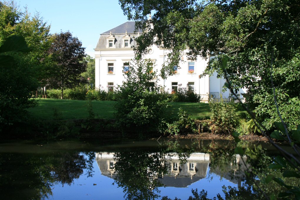 chateau de Habay la Neuve : maison communale