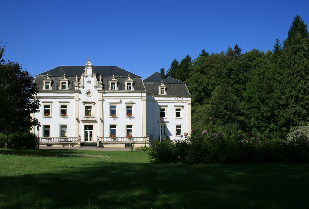 chateau de Habay la Neuve : maison communale