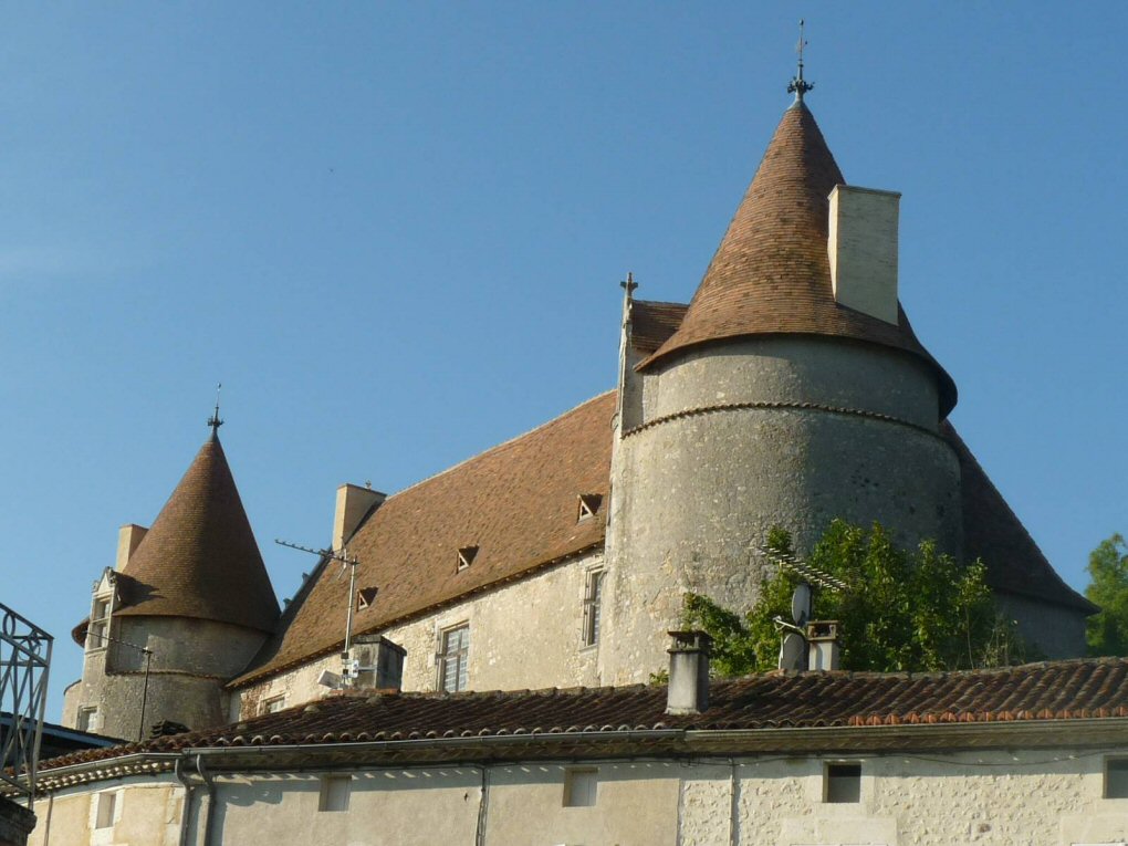 chateau de Montmoreau Saint Cybard, chapelle classée MH