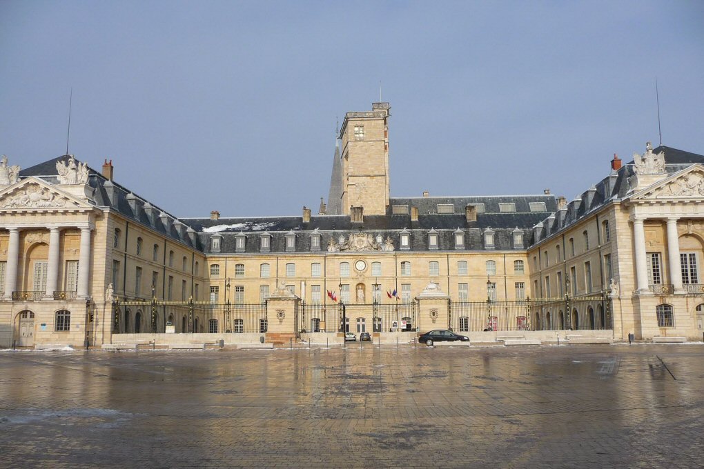 palais des ducs de Bourgogne à Dijon, mairie et musée