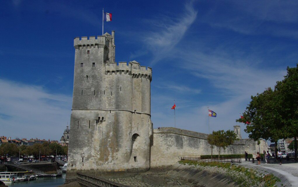 forteresse et tours de La Rochelle : propriété publique