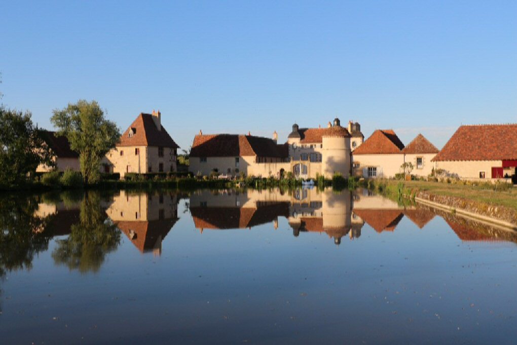 chateau de Charnes à Marigny : ouvert au public