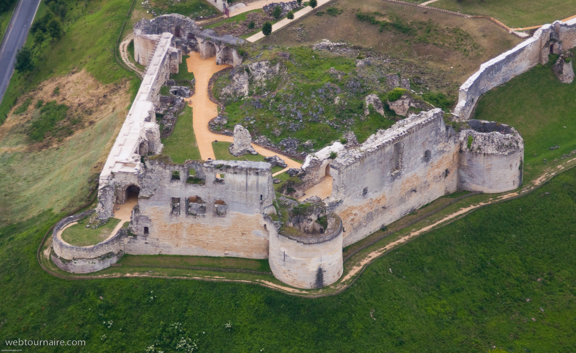 fortifications d'agglomération de Coucy-le-Château-Auffrique