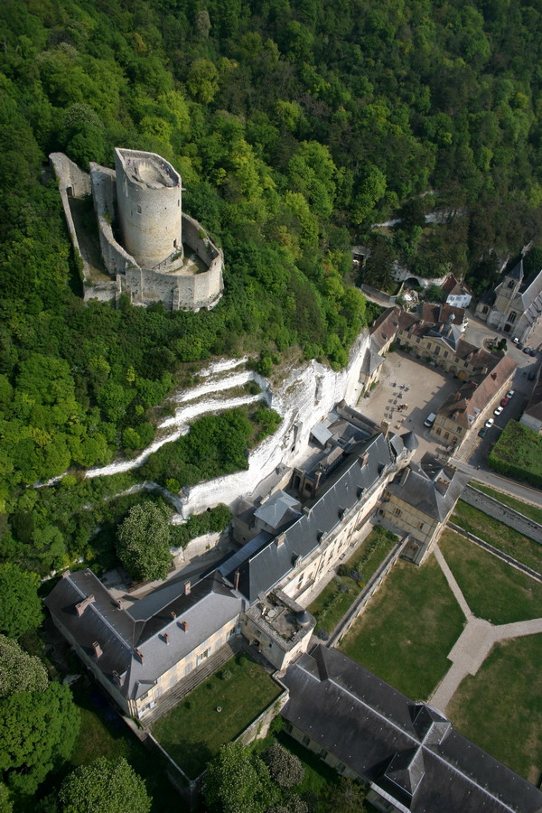 chateau La Roche Guyon : ouvert au public toute l'année