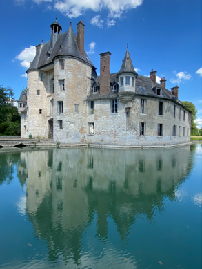 chateau de Pont Saint Pierre, propriété privée
