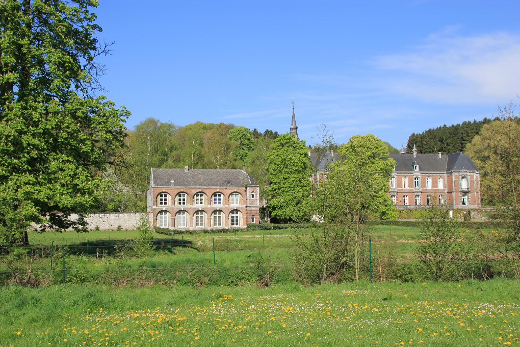 chateau de Presles à Aiseau-Presles, parc ouvert au public