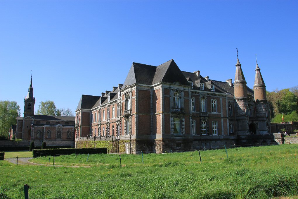 chateau de Presles à Aiseau-Presles, parc ouvert au public